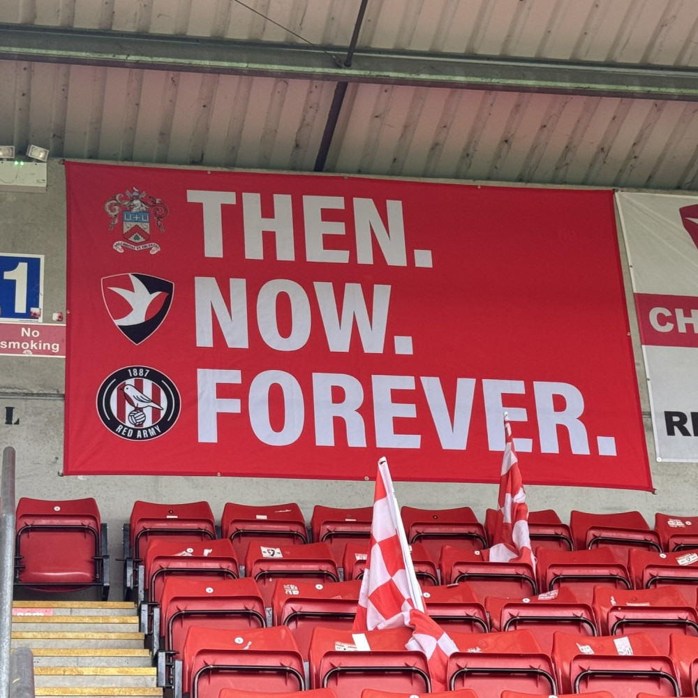 10ft x 6ft (3.05m x 1.83m) Custom Football Flag | footballflags.co.uk
