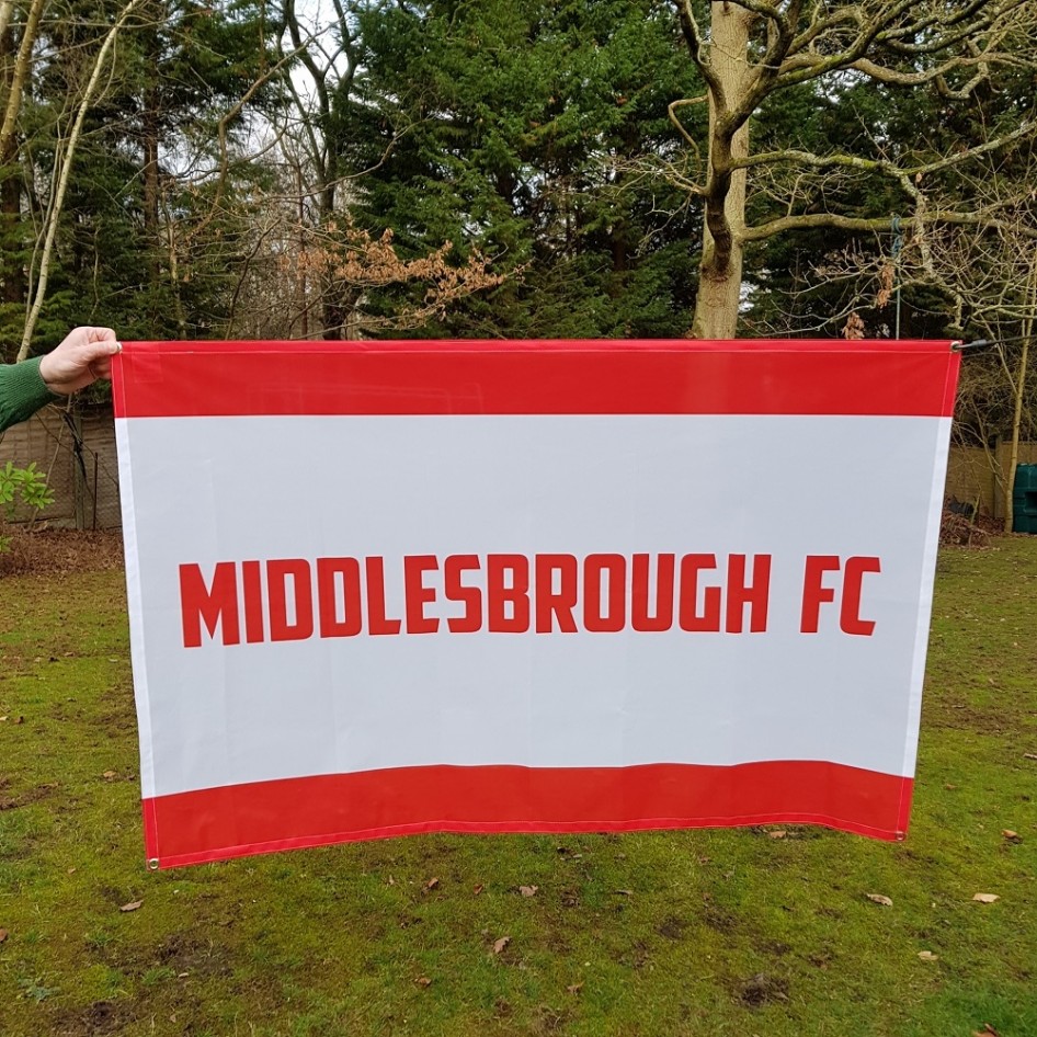 4ft x 2.5ft (1.22m x 0.76m) Lightweight Football Flag | footballflags.co.uk